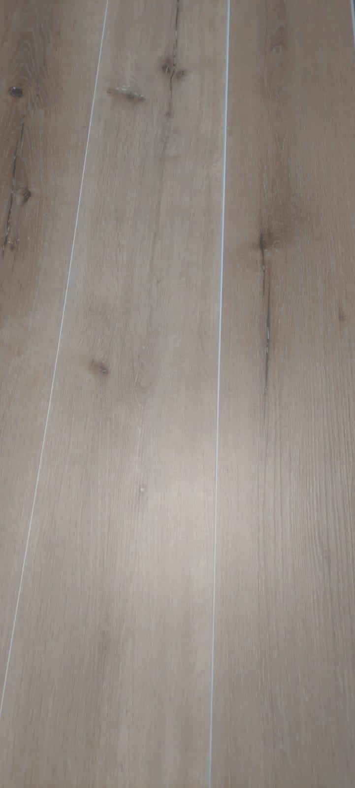 Spc Oak 8mm — UK-Plastics