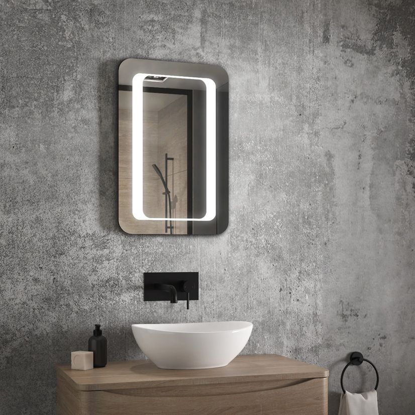 Operated Illuminated LED Cloakroom Mirror 600x400mm SKU: 73037 — UK ...